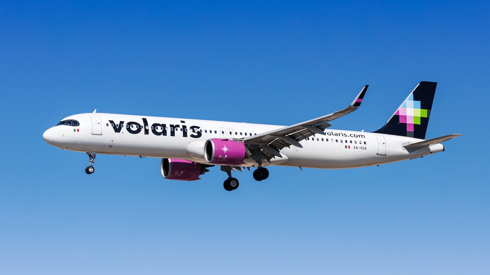 Volaris Guide 2026: Annual Pass, Fares & Routes | Deep Arrival