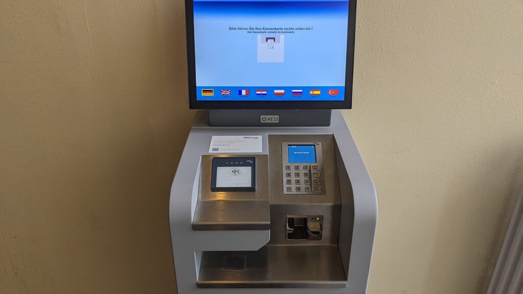 Avoid Foreign Transaction and ATM Fees Abroad