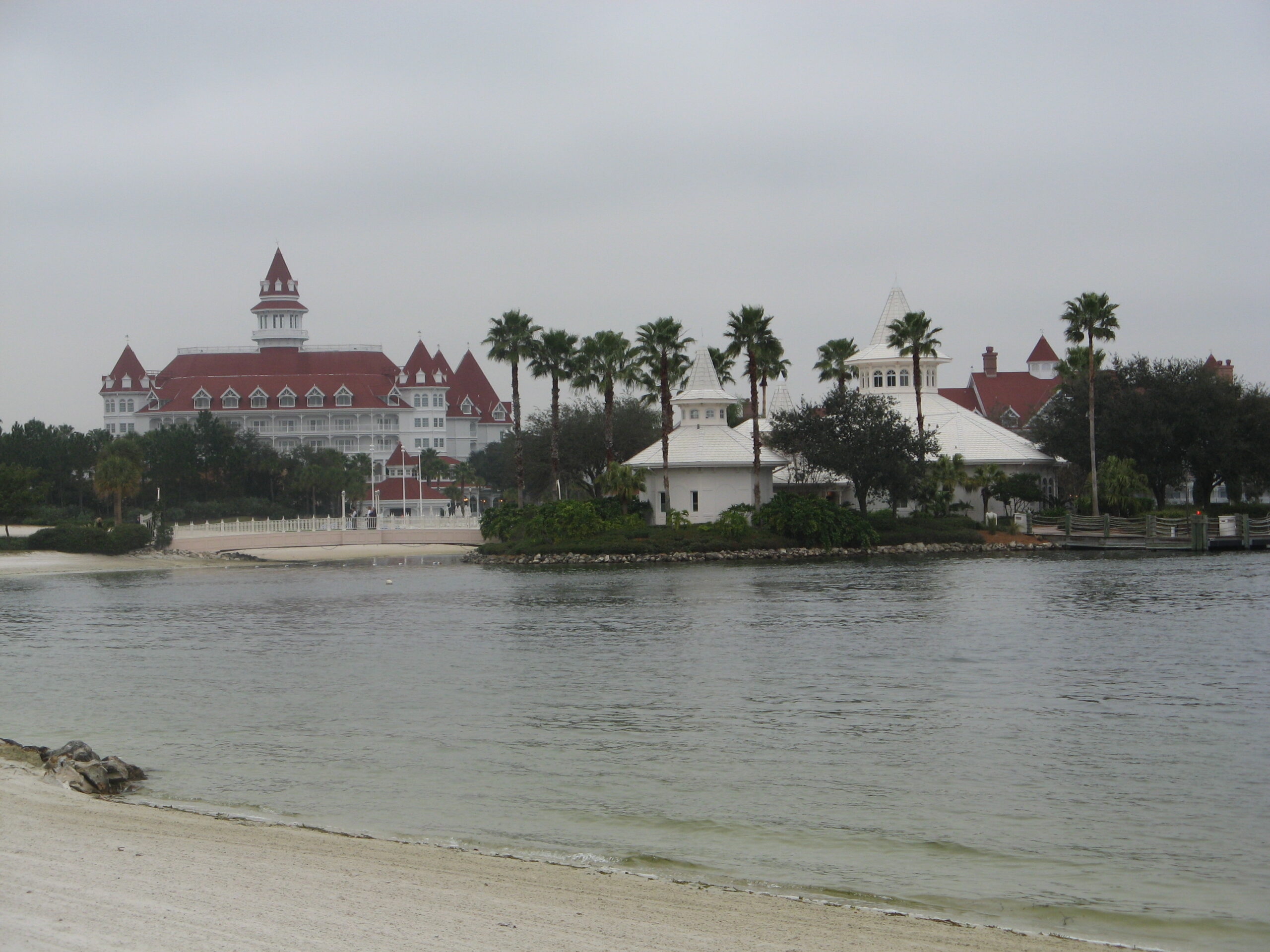 Disney World Reveals New Fall and Winter 2026 Holiday Deals | Deep Arrival