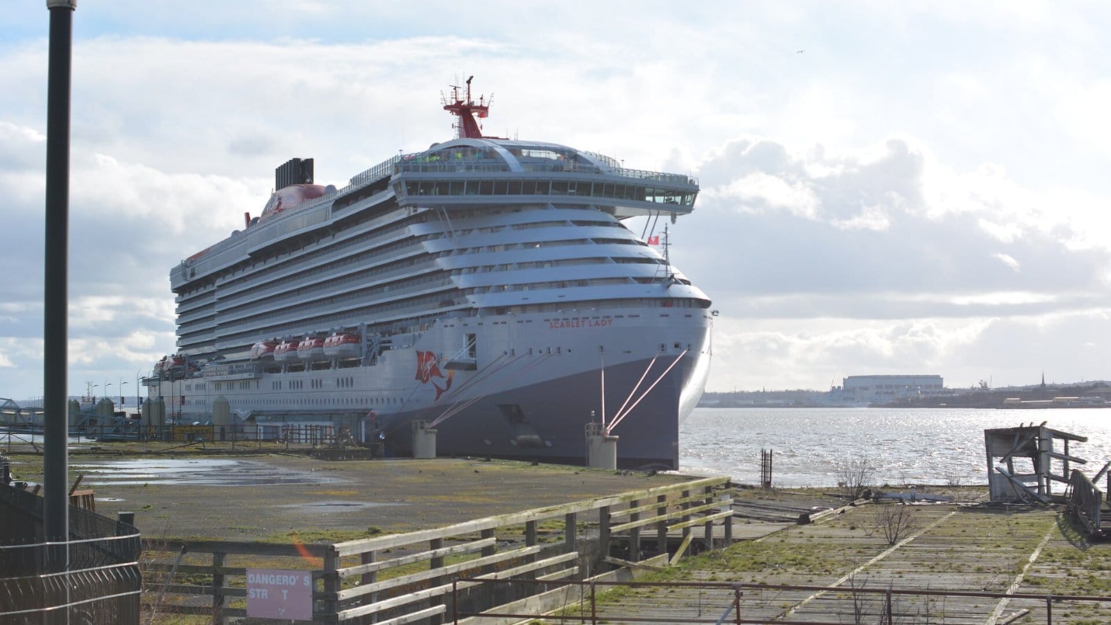 Virgin Voyages Gratuities 2026: The New $20 Daily Charge Explained